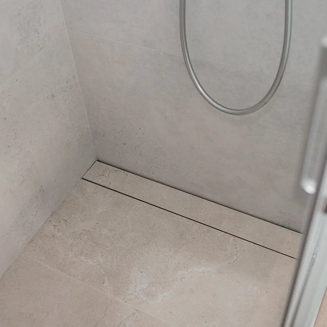 QM Drain 55.100.04.32 VO Invisible 32" Linear Drain